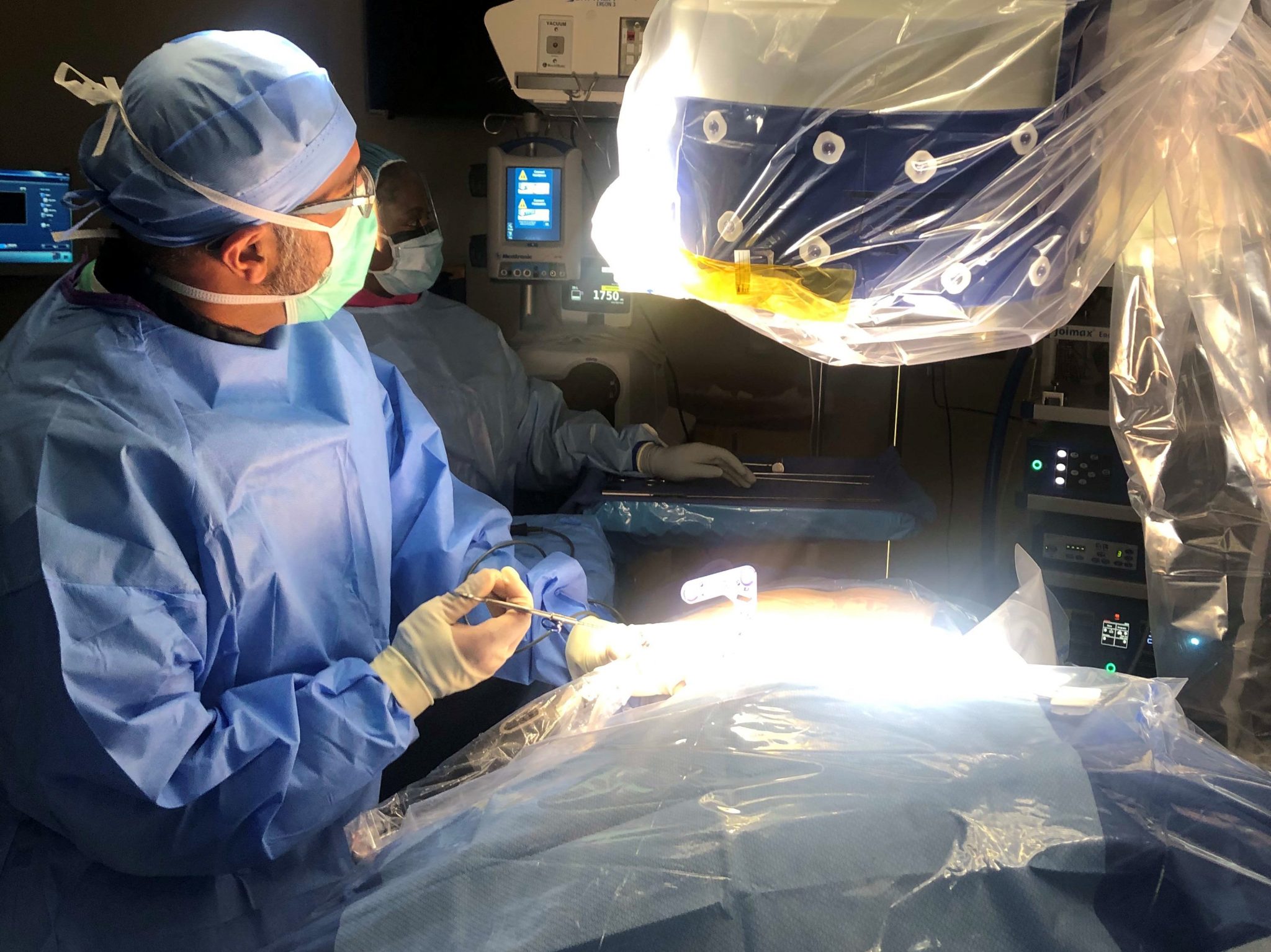 Endoscopic – Spinal Surgeon: Scoliosis, Complex Deformity, Revision